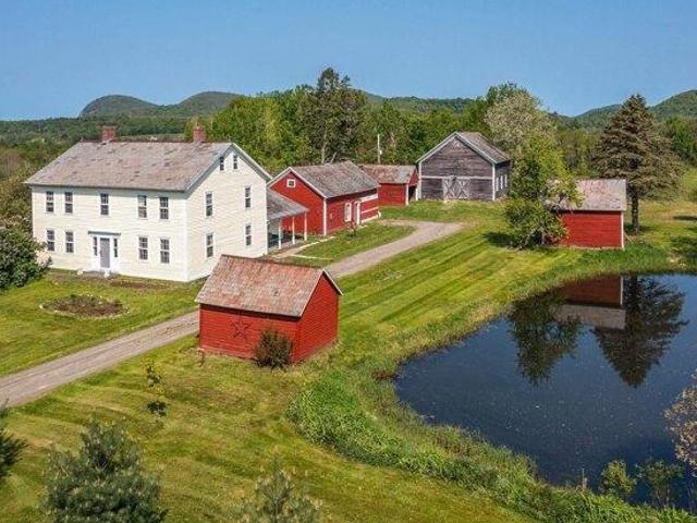 house with 4 bedroom, Pawlet VT ES103070536