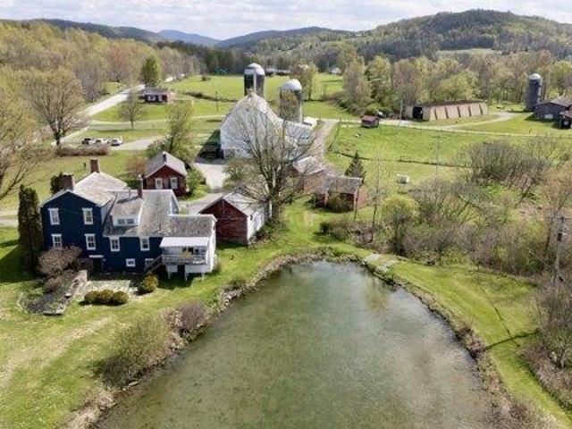 house with 4 bedroom, Pawlet VT ES104852123
