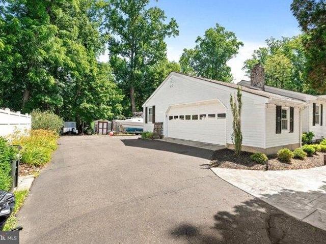 house with 4 bedroom, Pemberton NJ ES103666807