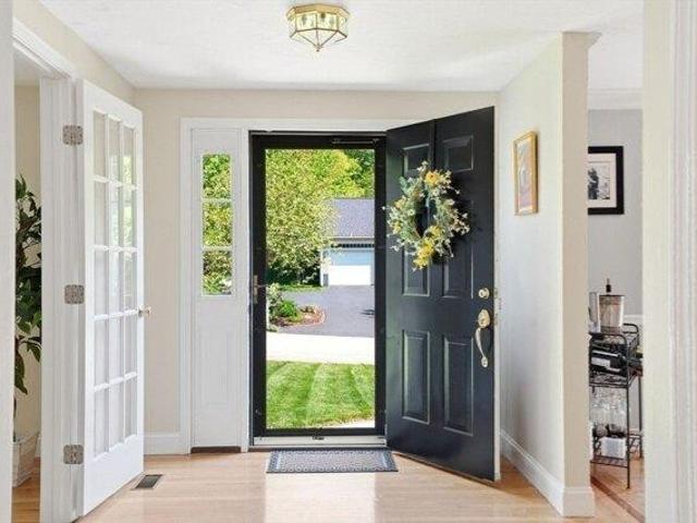 house with 4 bedroom, Pembroke MA ES104265538