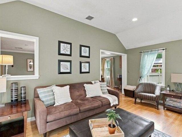 house with 4 bedroom, Pembroke MA ES105160425