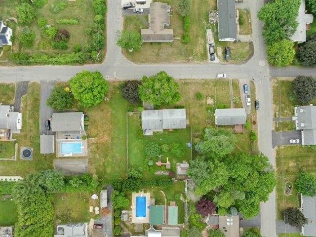 house with 4 bedroom, Pembroke NH ES104115395