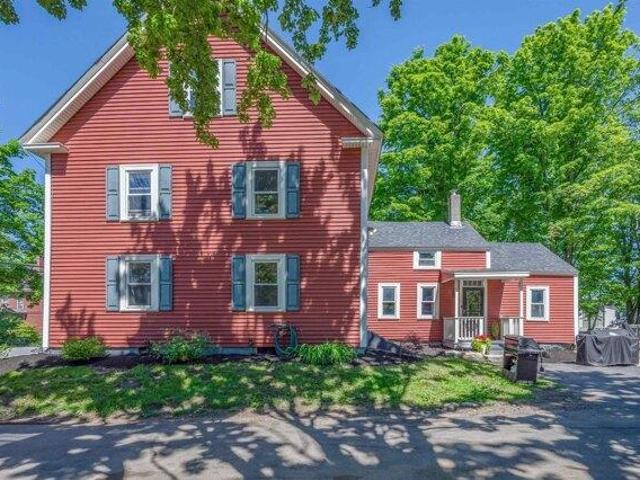 house with 4 bedroom, Pembroke NH ES104849021