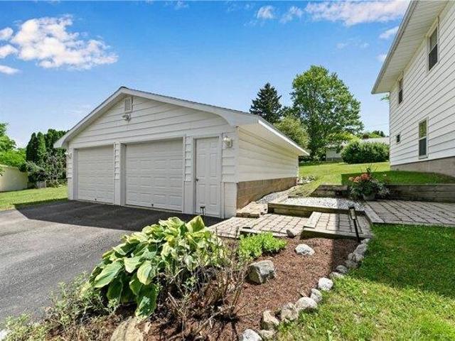 house with 4 bedroom, Penn Yan NY DS103621192