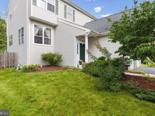 house with 4 bedroom, Pennington NJ ES105174155