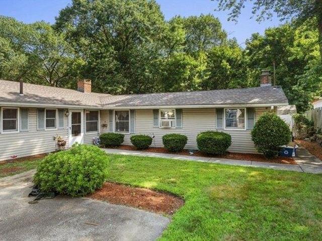 house with 4 bedroom, Peabody MA DLS102635269