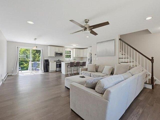 house with 4 bedroom, Peabody MA DS104153757