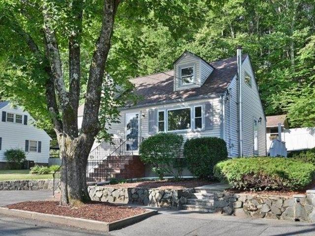 house with 4 bedroom, Peabody MA DS104295358