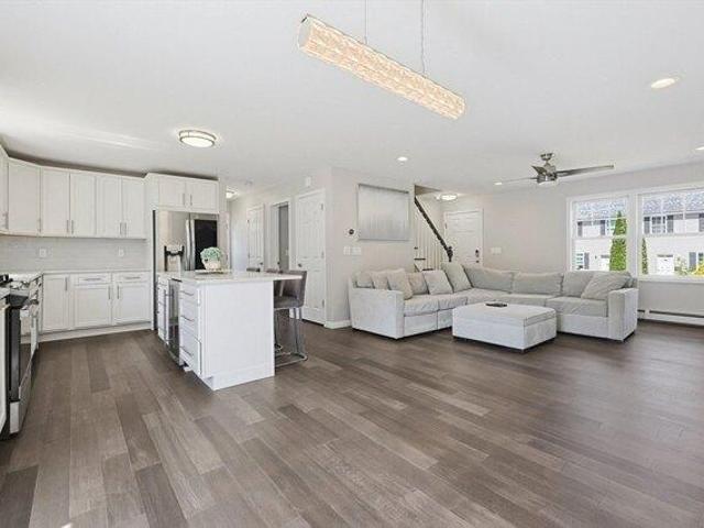 house with 4 bedroom, Peabody MA ES104153757