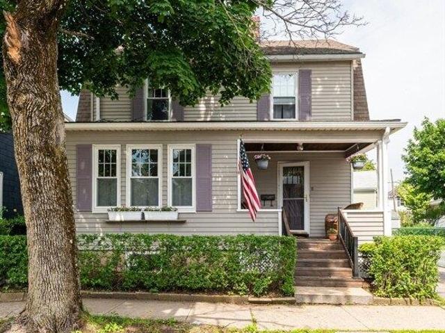 house with 4 bedroom, Peabody MA ES104233843