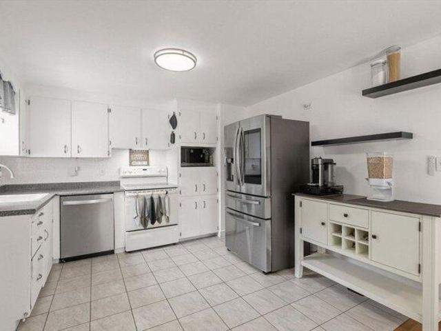 house with 4 bedroom, Peabody MA ES105080737