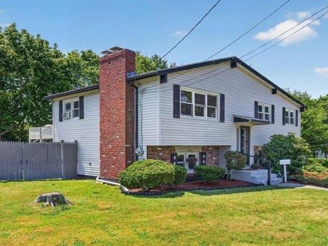 house with 4 bedroom, Peabody MA ES105095287