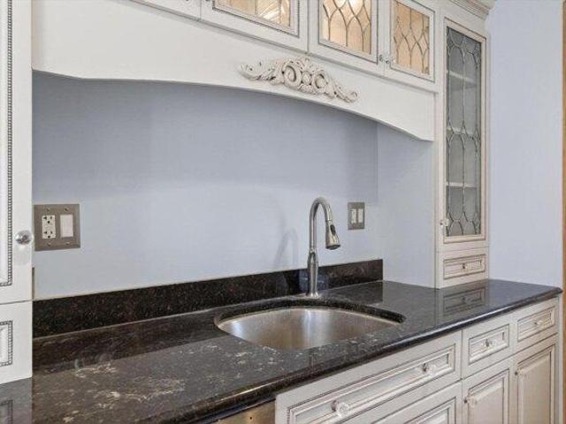 house with 4 bedroom, Peabody MA ES105141110