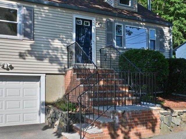 house with 4 bedroom, Peabody MA ES105143769