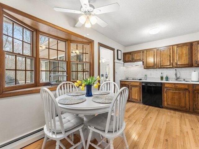 house with 4 bedroom, Peabody MA ES103497058