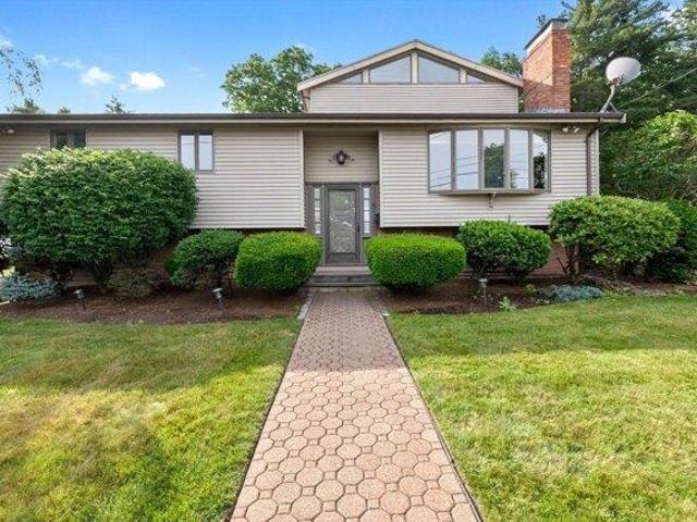 house with 4 bedroom, Peabody MA ES103809326