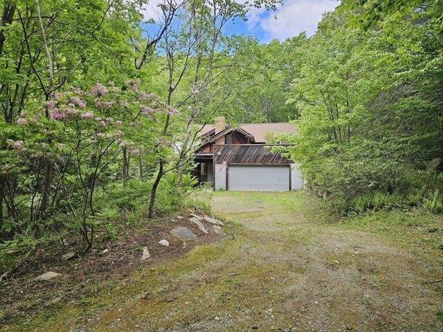 house with 4 bedroom, Pelham MA DLS103037927
