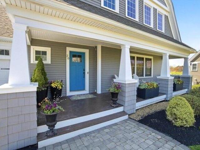 house with 4 bedroom, Pelham NH DLS103101499