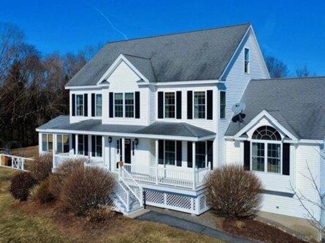 house with 4 bedroom, Pelham NH DS102029201