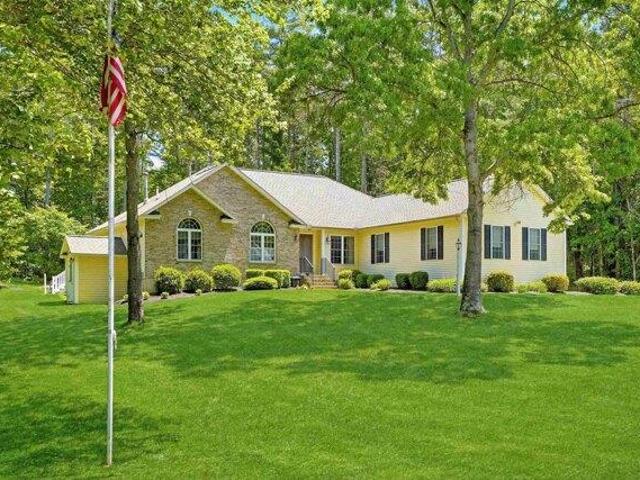 house with 4 bedroom, Pelham NH DS103435423