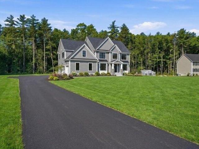 house with 4 bedroom, Pelham NH DS104116494