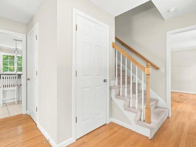 house with 4 bedroom, Pelham NH ES103495413