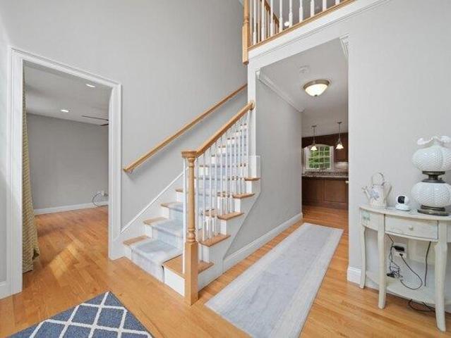 house with 4 bedroom, Pelham NH ES103929160