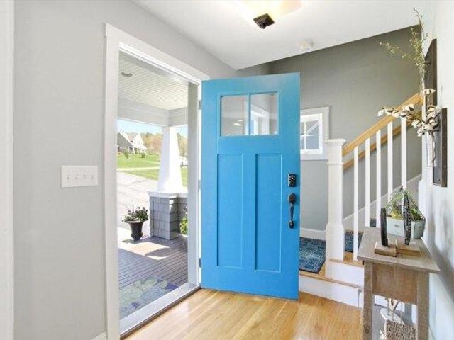 house with 4 bedroom, Pelham NH ES103101499