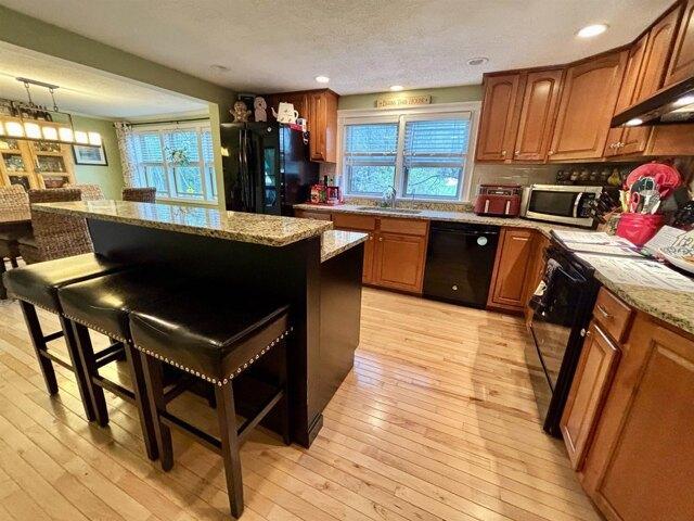 house with 4 bedroom, Pelham NH ES103186652