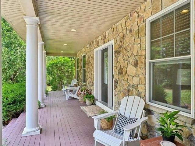 house with 4 bedroom, Pelham NH ES105125730