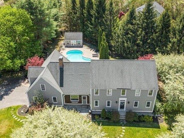 house with 4 bedroom, Pepperell MA DLS102370424