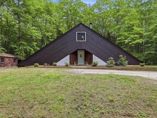house with 4 bedroom, Pepperell MA ES102960936