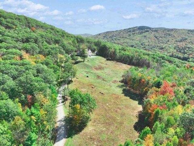 house with 4 bedroom, Peterborough NH ES103127791
