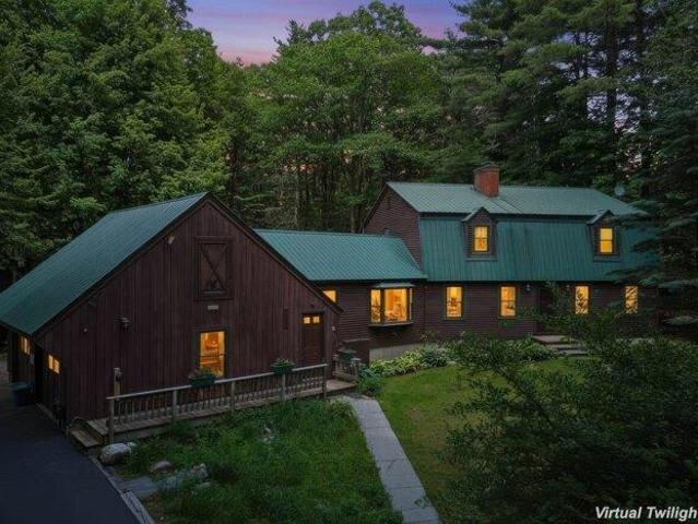 house with 4 bedroom, Peterborough NH ES104152698