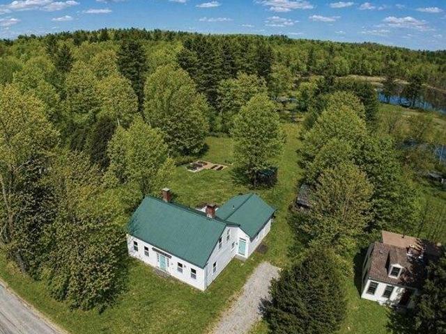 house with 4 bedroom, Petersham MA ES103102429