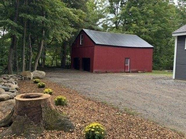 house with 4 bedroom, Petersham MA ES105710211