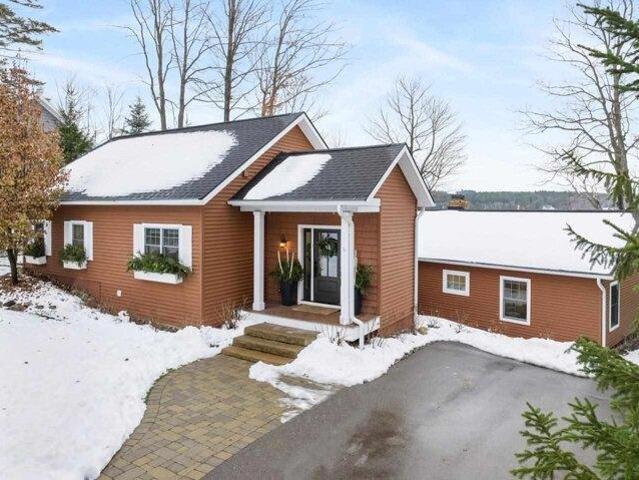 house with 4 bedroom, Petoskey MI DS88388004