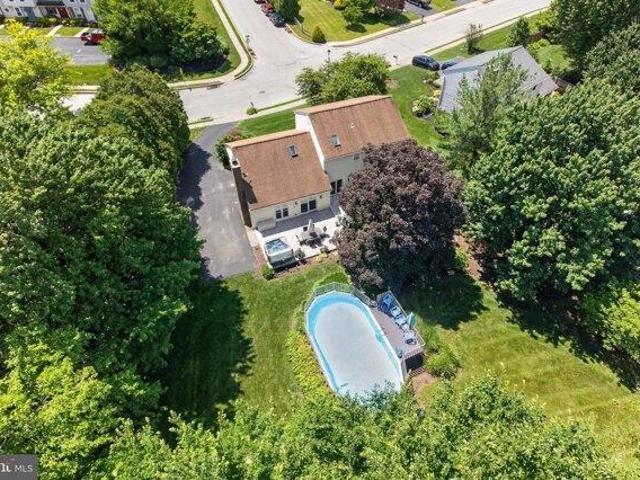 house with 4 bedroom, Phoenixville PA ES103623257