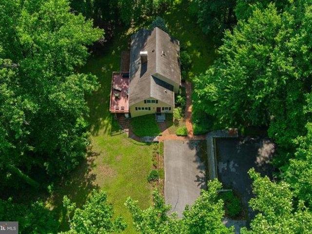 house with 4 bedroom, Phoenixville PA ES103624718