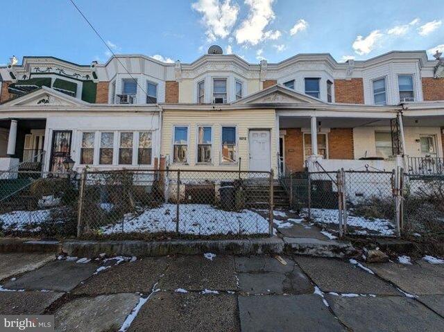 house with 4 bedroom, Philadelphia PA DLS88247353
