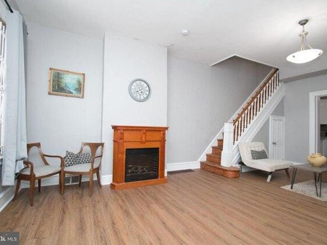 house with 4 bedroom, Philadelphia PA ES103600088