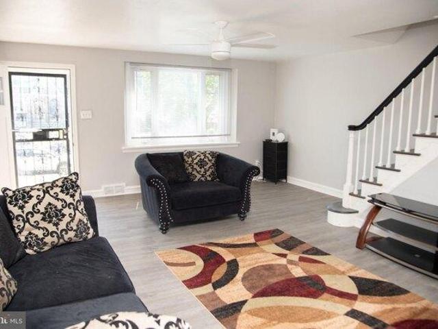 house with 4 bedroom, Philadelphia PA ES103602882