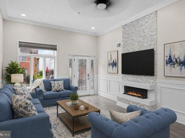 house with 4 bedroom, Philadelphia PA ES103622951