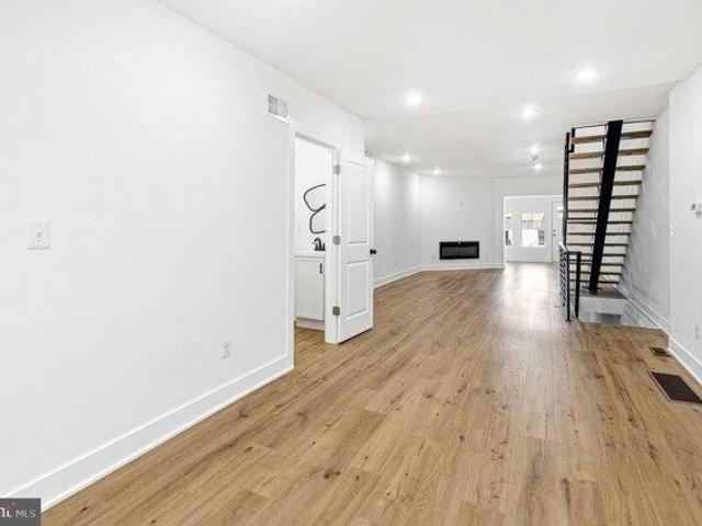 house with 4 bedroom, Philadelphia PA ES103623103