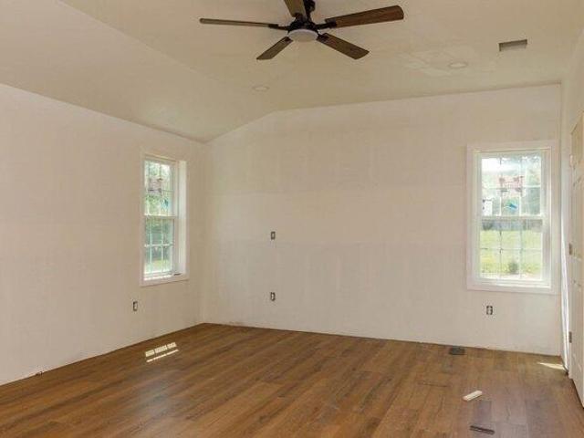house with 4 bedroom, Phillipston MA ES103035214