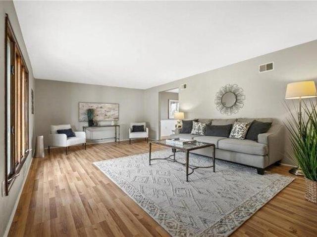 house with 4 bedroom, Pittsburgh PA ES104907941