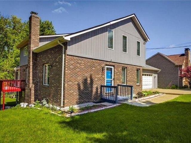 house with 4 bedroom, Pittsburgh PA ES104902453