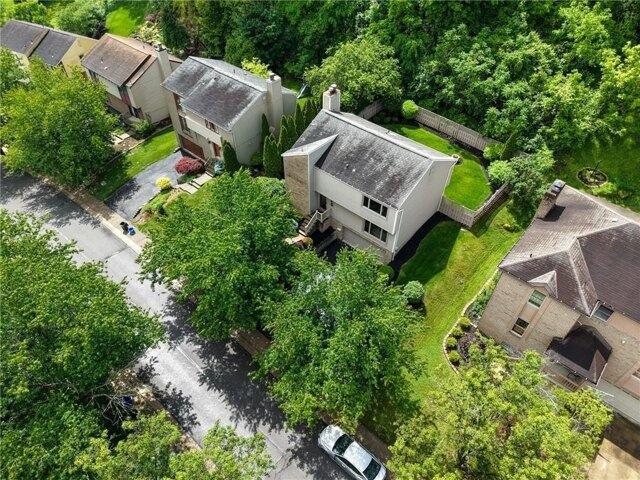 house with 4 bedroom, Pittsburgh PA ES103600965