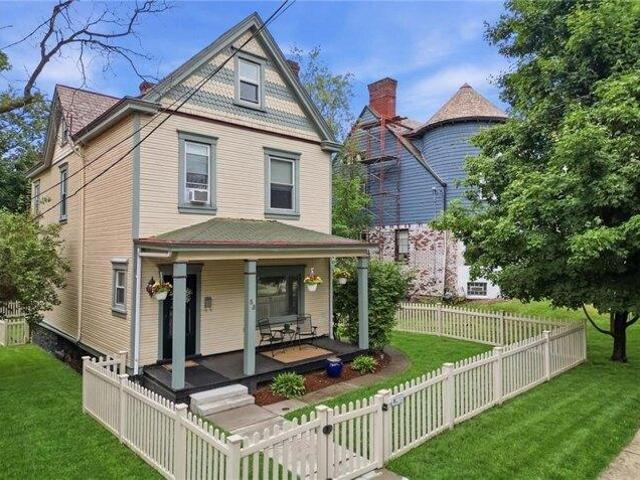 house with 4 bedroom, Pittsburgh PA ES103624593