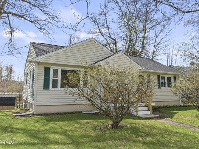house with 4 bedroom, Pittsfield MA DLS102634106